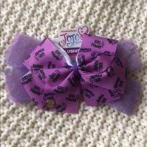 JoJo Siwa | Accessories | Jojo Siwa Exclusive Bow | Poshmark